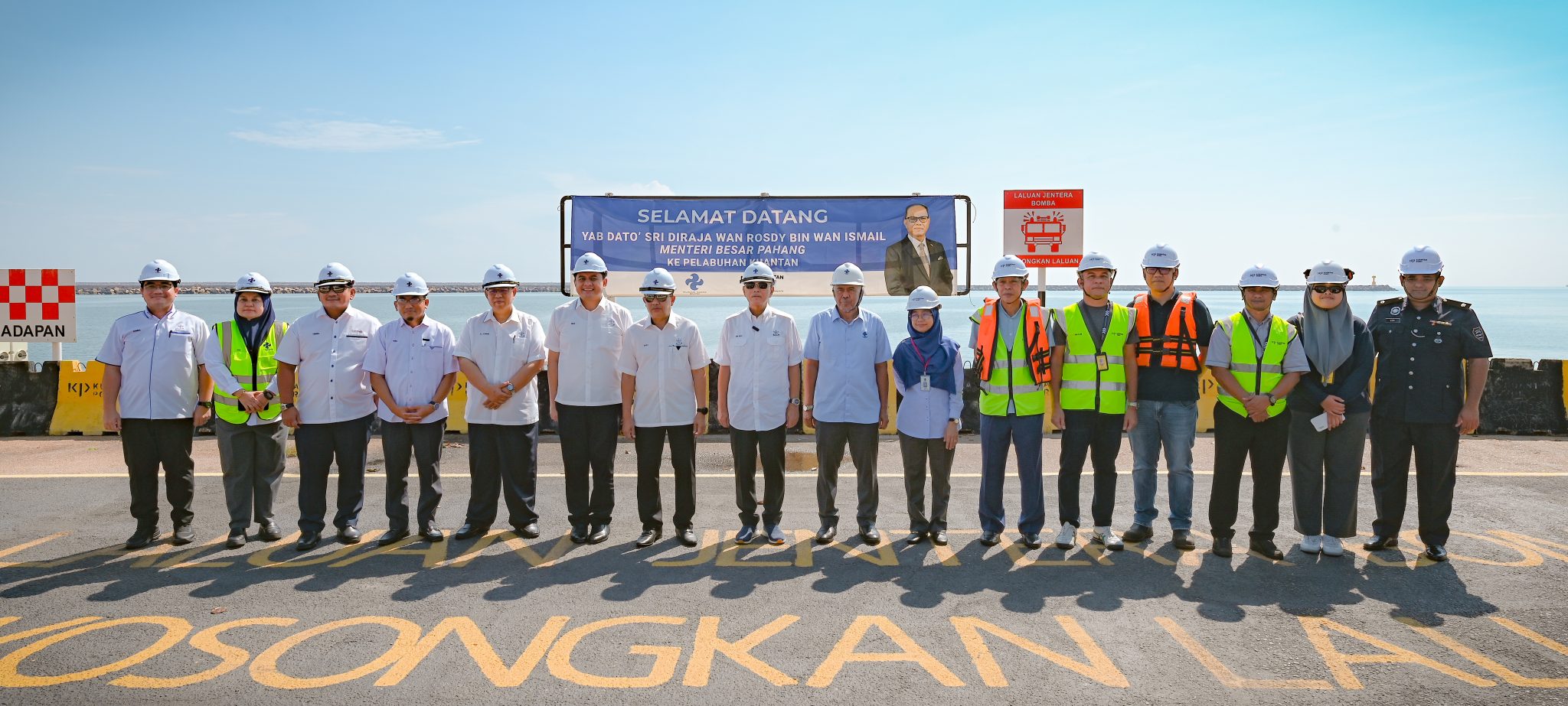 Visit by YAB Menteri Besar of Pahang – Kuantan Port